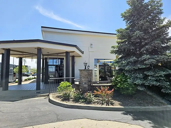 The unassuming exterior of Darlene's belies the culinary treasures within—like finding a Michelin-worthy meal in your neighbor's kitchen.