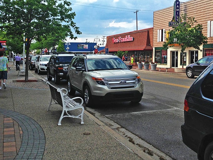 Newman Street welcomes visitors with its classic small-town charm. Leafy trees provide shade for shoppers exploring locally-owned businesses that have stood the test of time.
