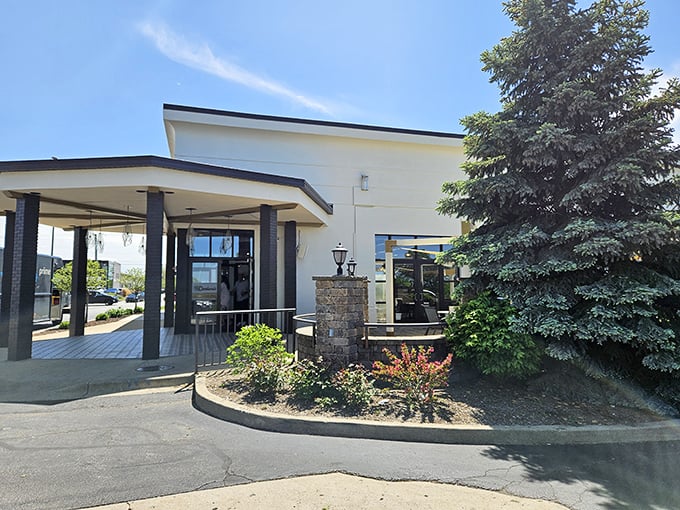 The unassuming exterior of Darlene's belies the culinary treasures within—like finding a Michelin-worthy meal in your neighbor's kitchen.