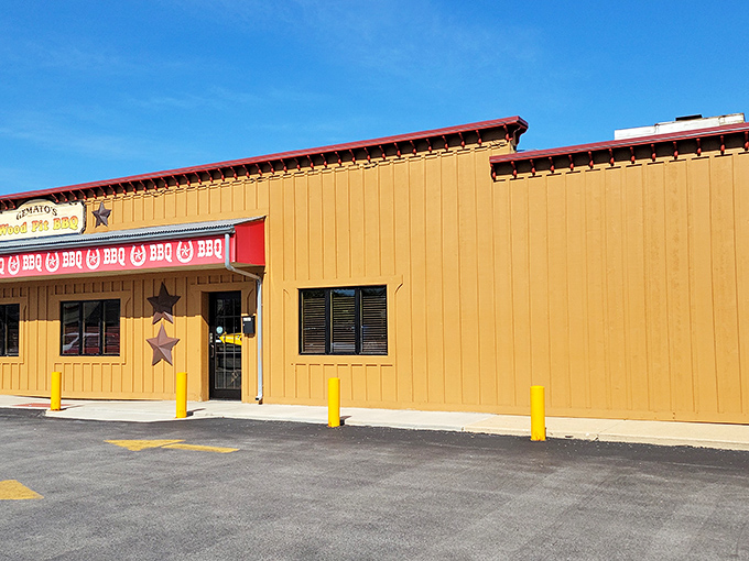 The tan and red exterior of Gemato's might not scream "culinary destination," but smoke signals from the pit tell a different, more delicious story.