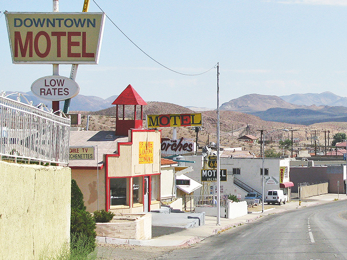 Classic desert motels with "LOW RATES" signs aren't just nostalgic—they're the financial salvation many retirees are searching for in today's California housing market.