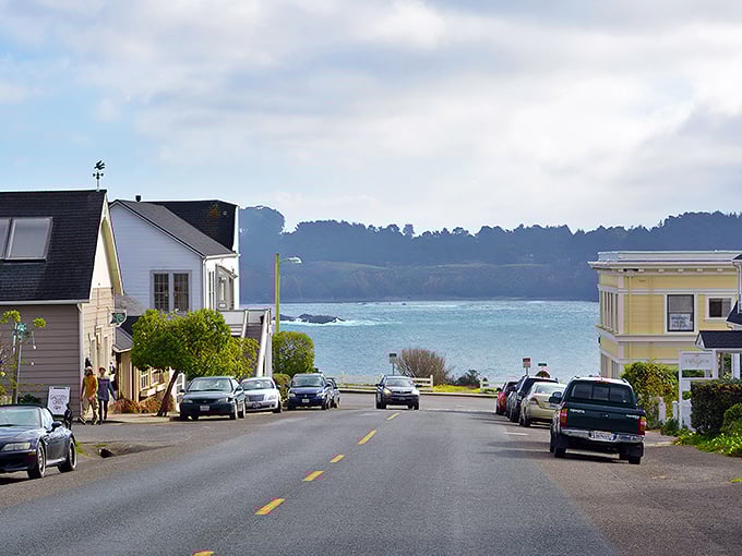 Ocean views at the end of every street—Mendocino's version of urban planning is simply showing off at this point.