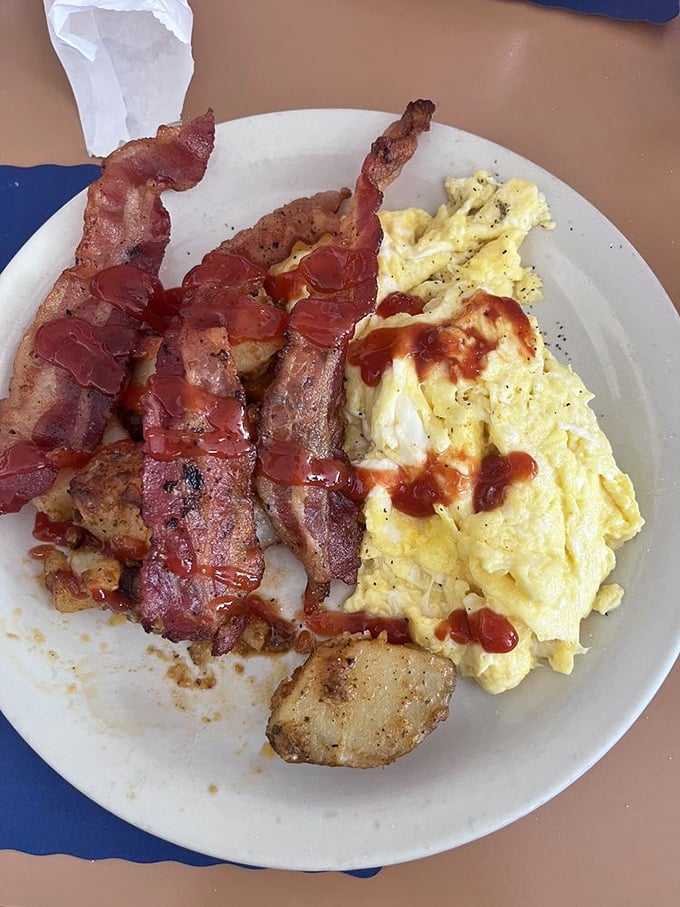 Bacon and eggs: the Fred Astaire and Ginger Rogers of breakfast, dancing together on a plate with perfect choreography.