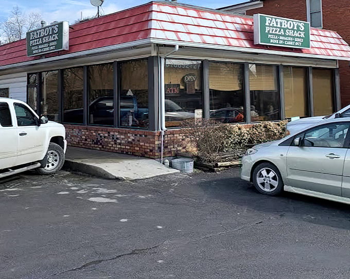 Fatboy's Pizza Shack proves that unpretentious exteriors often hide the most satisfying meals—a culinary lesson that applies to both restaurants and people.
