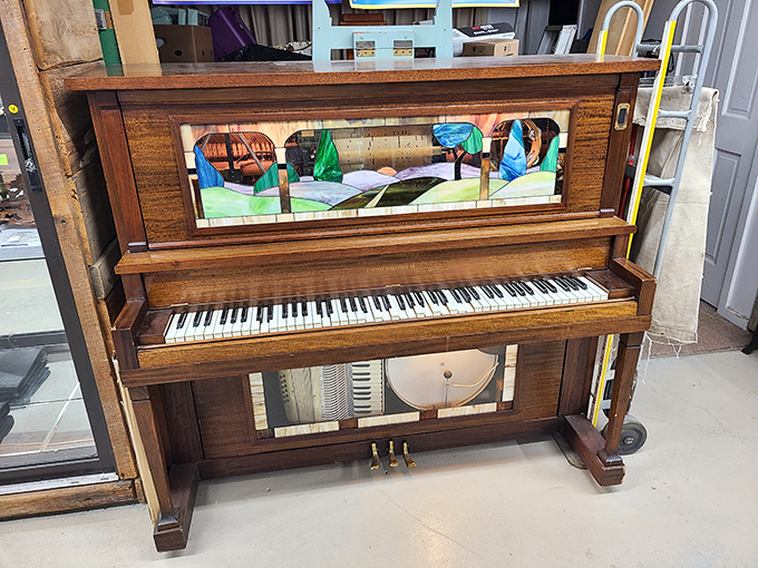 This isn't just a piano; it's a time machine with keys. Imagine the parlor songs and ragtime tunes those ivories once played.