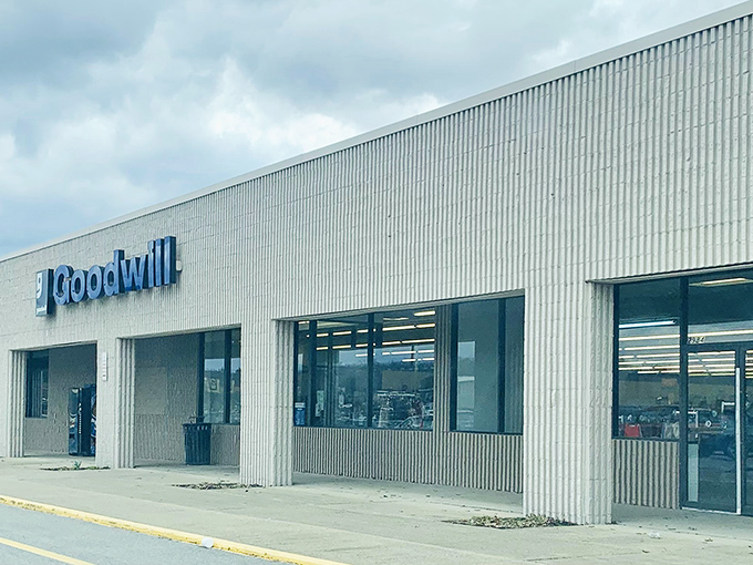 Clean lines and clean conscience—this Goodwill location turns your shopping dollars into community support. Now that's good karma!