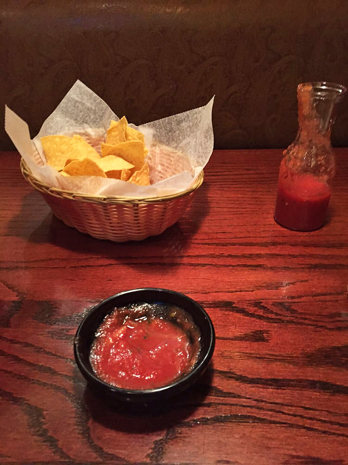 The opening act to any great Mexican meal – fresh chips and salsa that deserve their own standing ovation.