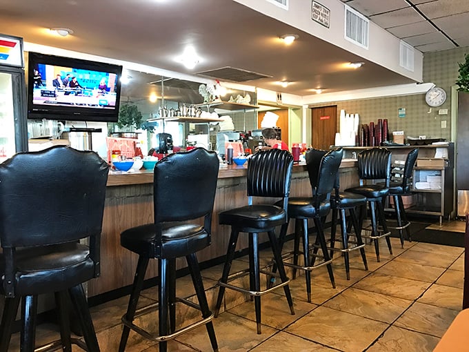 Counter seating: where solo diners become regulars, and regulars become part of the living history of a neighborhood institution.