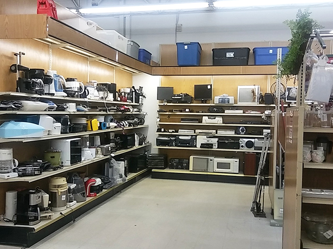 The electronics section – a fascinating museum of technological evolution where yesterday's cutting-edge becomes today's nostalgic collectible.