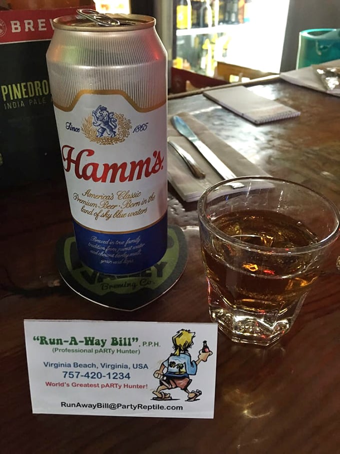 Nothing says "I'm serious about my chicken pairing" like a Hamm's. The blue-collar champagne for working-class cuisine that outclasses everything.