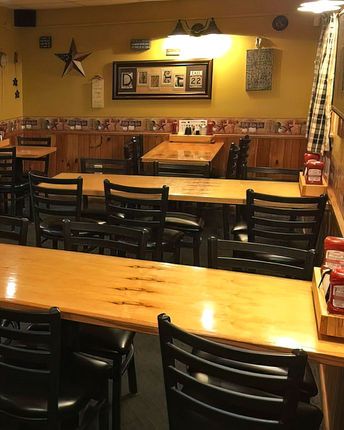 These wooden tables have witnessed first dates, family celebrations, and countless coffee refills – silent historians of small-town Pennsylvania life.