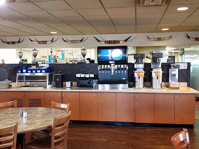 The drink station—where sweet tea flows freely, ready to cut through the richness of smoked meat like a southern diplomat.