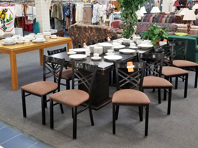 Dining sets that have hosted countless family dinners now await new conversations. This table has stories to tell—and more to collect.