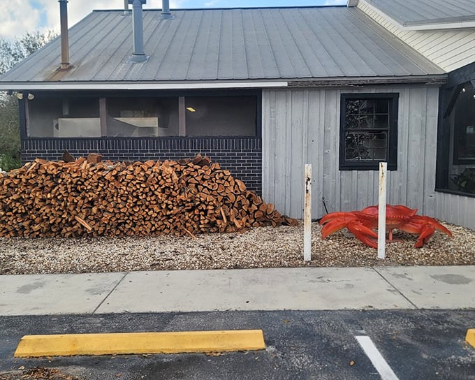 That woodpile isn't just for show – it's the secret ingredient in seafood that tastes like Florida sunshine.