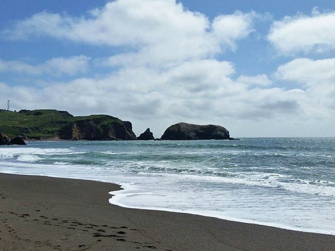 This dramatic coastline reminds us that Northern California beaches aren't about sunbathing—they're about power, majesty, and the humbling force of nature.