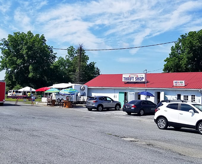 Harrington's thrift shops and outdoor markets offer treasure-hunting adventures where one person's castoffs become another's conversation pieces.