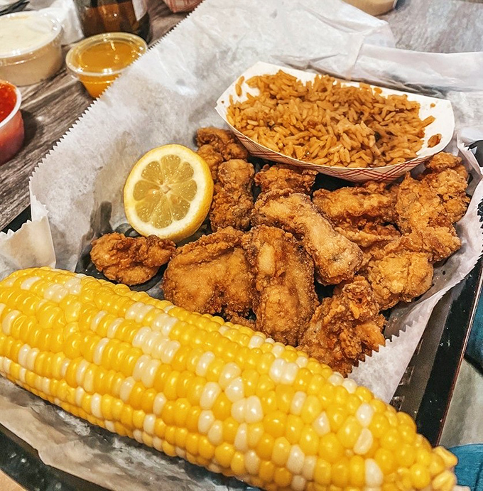 Fried seafood and corn on the cob – the Florida equivalent of champagne and caviar, only infinitely more satisfying.