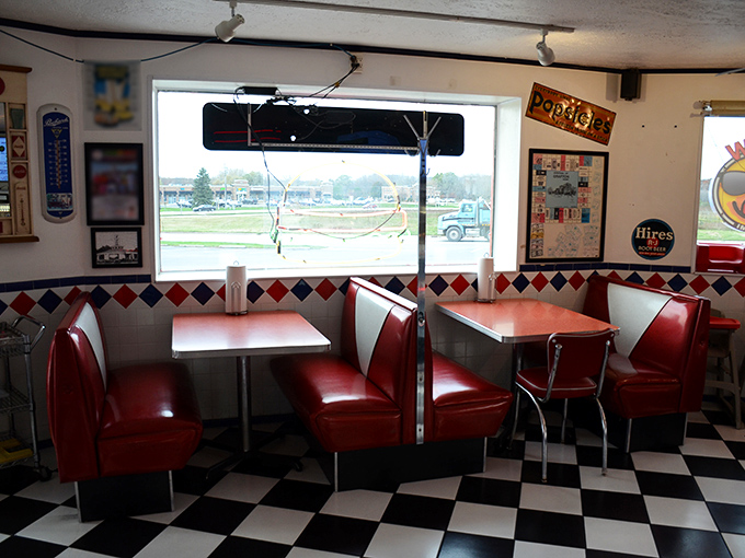 These booths have heard first dates, family celebrations, and heated debates about the Packers for generations. If vinyl could talk, what stories it would tell!