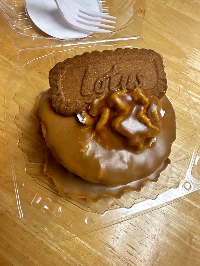 Even dessert keeps it real—a no-bake cookie atop creamy goodness proves simplicity wins every time. 