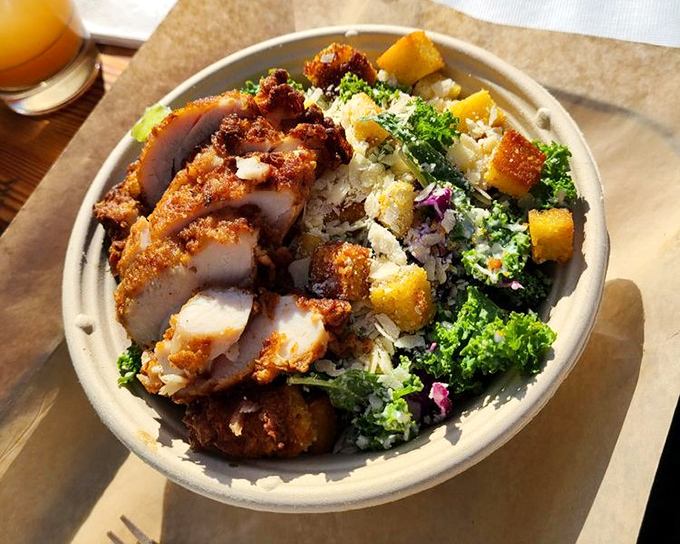 A bowl that understands balance – crispy chicken for the soul, fresh vegetables for the conscience, and enough flavor to make both happy.