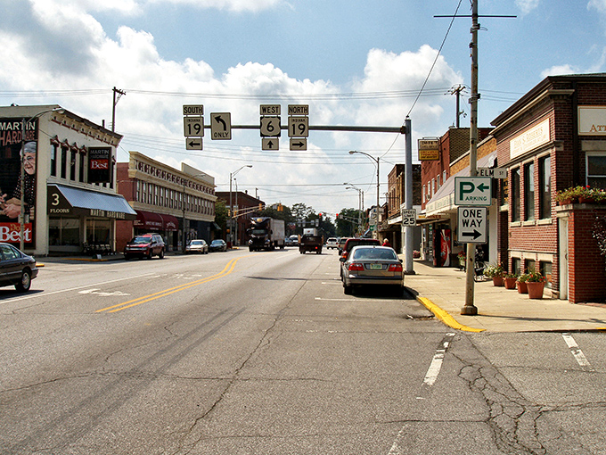Nappanee's Historic District welcomes visitors with wide sidewalks and the promise of homemade goodness behind every storefront.