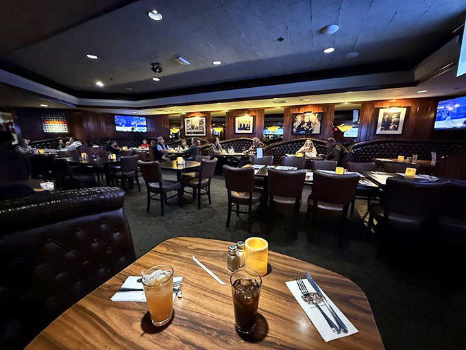 The dining room has that perfect buzz—not too loud, not too quiet. Just right for enjoying a meal while occasionally eavesdropping on neighboring tables.