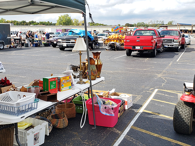 The outdoor market – where Ohio's weather adds an element of adventure to the hunt. Every table holds potential magic worth braving the elements for.