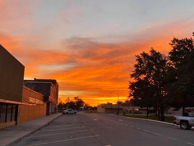 Seymour sunsets deliver the kind of technicolor sky that makes you pull over just to stare – nature's grand finale to another day in small-town Missouri.
