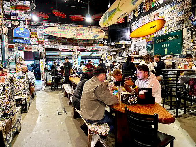 Communal dining where strangers become friends over shared appreciation for exceptional burgers and atmosphere.