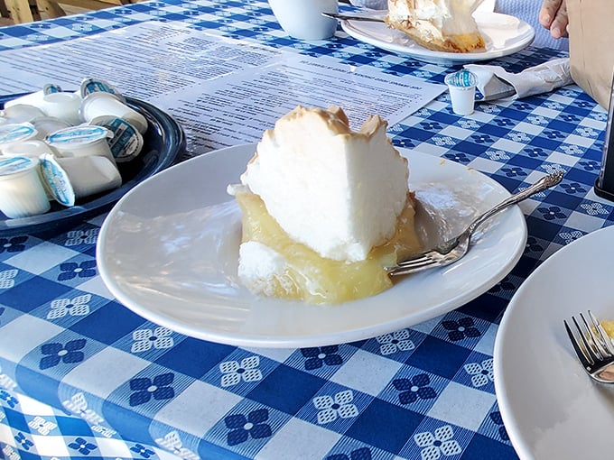 When meringue stands this tall and proud atop lemon filling, it's not just dessert—it's a declaration that some traditions are worth preserving perfectly.