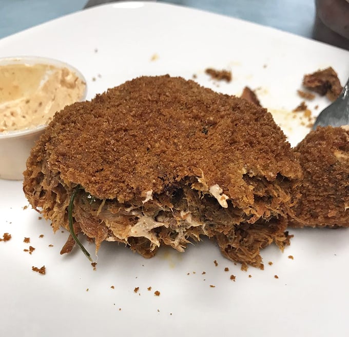 A pulled pork cake that proves barbecue innovation is alive and well. Whoever thought of this deserves a Nobel Prize in Deliciousness.