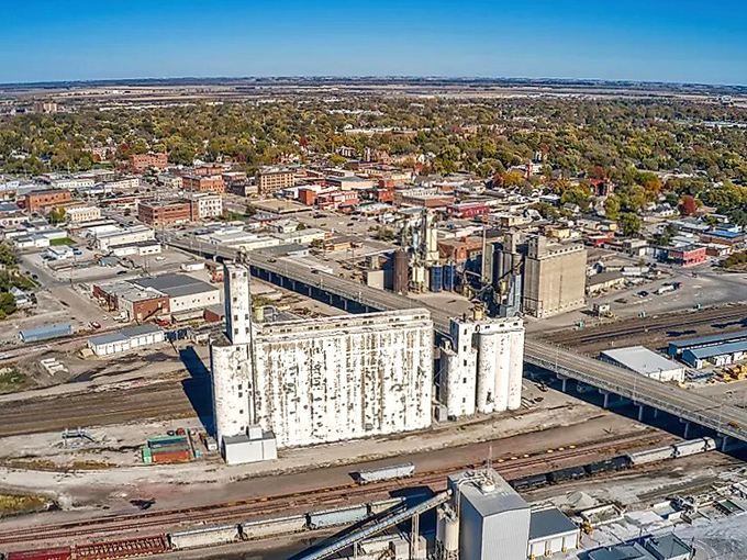 This aerial view reveals Fremont's perfect balance—small enough to be affordable, large enough to offer everything you need for a satisfying retirement.