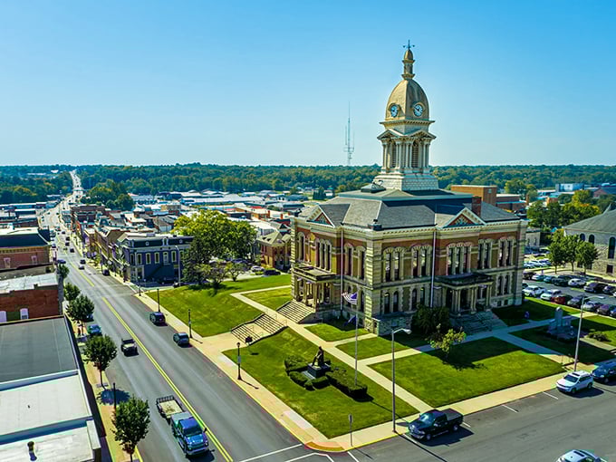 The courthouse doesn't just dominate the skyline—it anchors the community. Like the best dinner host, it brings everyone together while looking effortlessly magnificent.