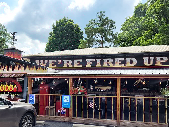 "We're Fired Up" isn't just clever signage—it's a literal description of how your pizza gets that heavenly char in their wood-fired oven at this roadside gem.