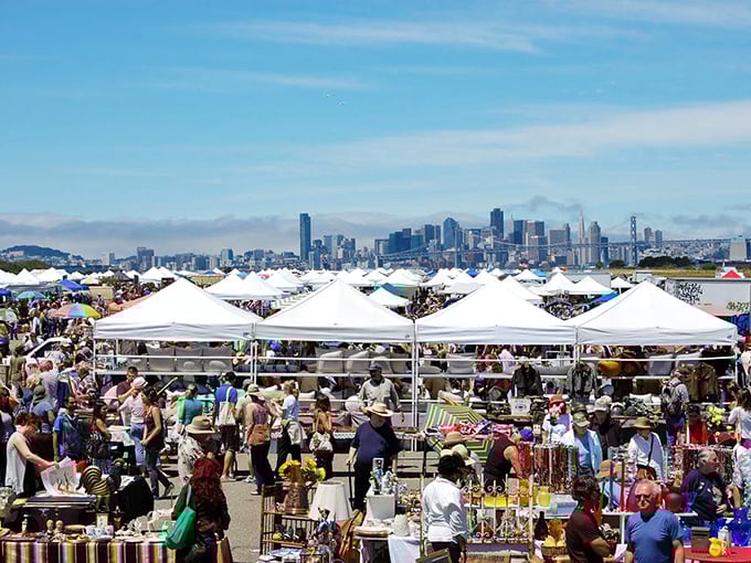 Treasure hunting with the San Francisco skyline as your backdrop? Now that's what I call a view with value!