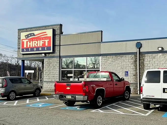 The Red White & Blue Thrift Store stands proud like a patriotic bargain beacon. Treasure hunters, your paradise awaits!