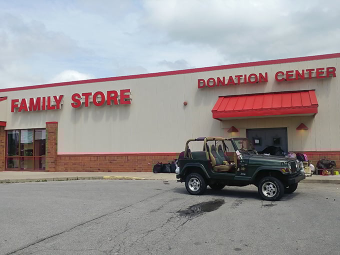 A Jeep parked outside the donation center – someone's about to trade their old treasures for someone else's new discoveries!
