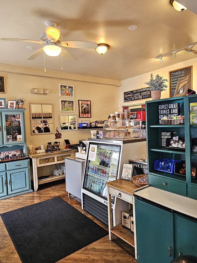 Inside, mismatched furniture and homey decor create that rare atmosphere where calories don't count and coffee refills are a constitutional right.