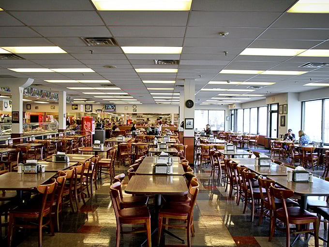 No-frills tables and chairs announce this is serious eating territory—not a place for food selfies, though you'll be tempted.