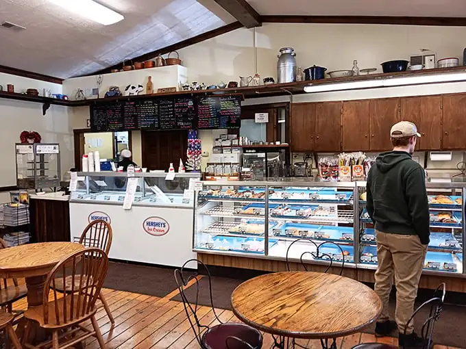 Inside awaits a time machine to when calories didn't count and butter was considered a health food. The wooden tables invite you to stay awhile.