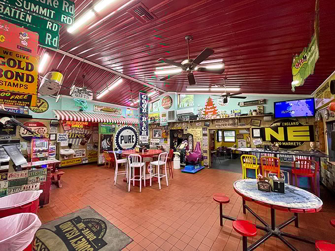 Step inside and time-travel to a simpler era. This nostalgic wonderland of vintage signs and memorabilia celebrates America's roadside dining golden age.