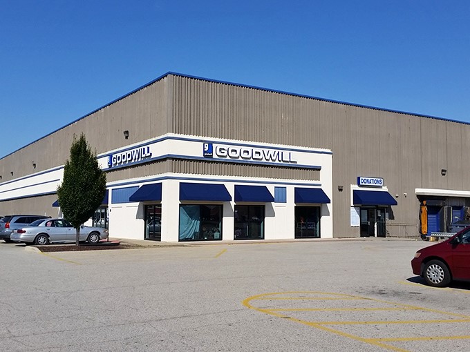 This Champaign Goodwill could pass for a department store with its spacious layout and organized displays. Treasure hunting made civilized!