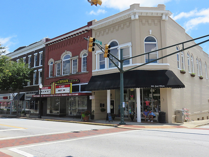 Laurens' downtown intersection captures that quintessential small-town feel where traffic lights are more suggestion than necessity. Unhurried charm at its finest!