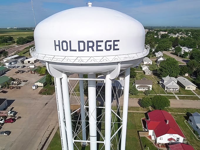 Holdrege's iconic water tower stands tall like a friendly neighborhood sentinel, announcing you've arrived somewhere special—and surprisingly affordable.