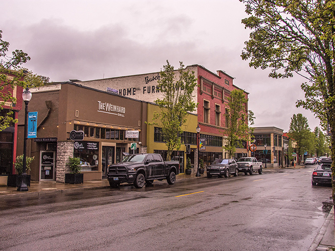 Main Street magic in Oregon City, where colorful storefronts welcome you without emptying your wallet. Those retirement dollars stretch further here!