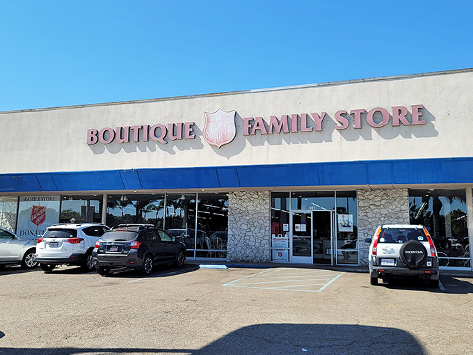 Parking spots aplenty at this Salvation Army – because they know you'll need trunk space for all your thrifty finds!