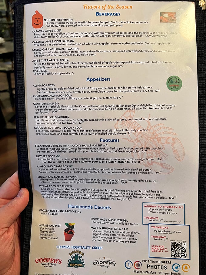 The menu reads like a coastal adventure story. Alligator bites, crab rangoon dip, and pumpkin-tinis—this isn't your average landlocked restaurant.