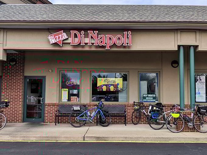 Pizza Di Napoli brings a slice of Italy to Middletown with no fancy frills—just honest-to-goodness pizza perfection.