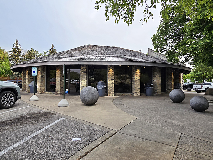 Winter, spring, summer, or fall—Kopp's concrete balls and creamy custard have seen them all, serving bliss in every season.