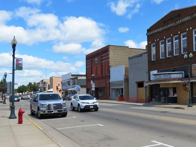 Medford's downtown stretches before you like a Norman Rockwell painting with a touch of Midwest practicality thrown in. 